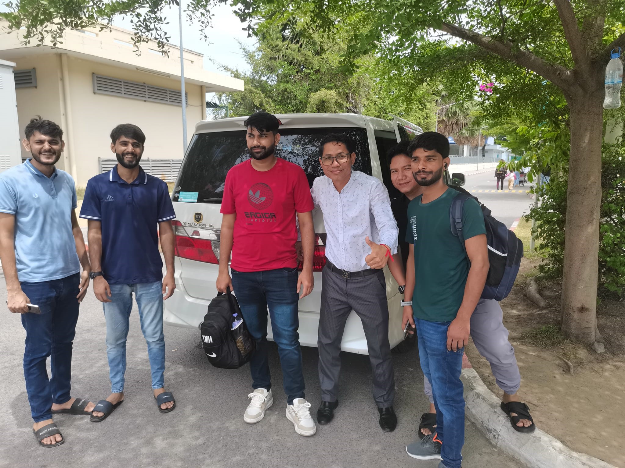 Siem Reap to Trapeang Sre Border - Private Taxi - Sahaka Travel & Tours